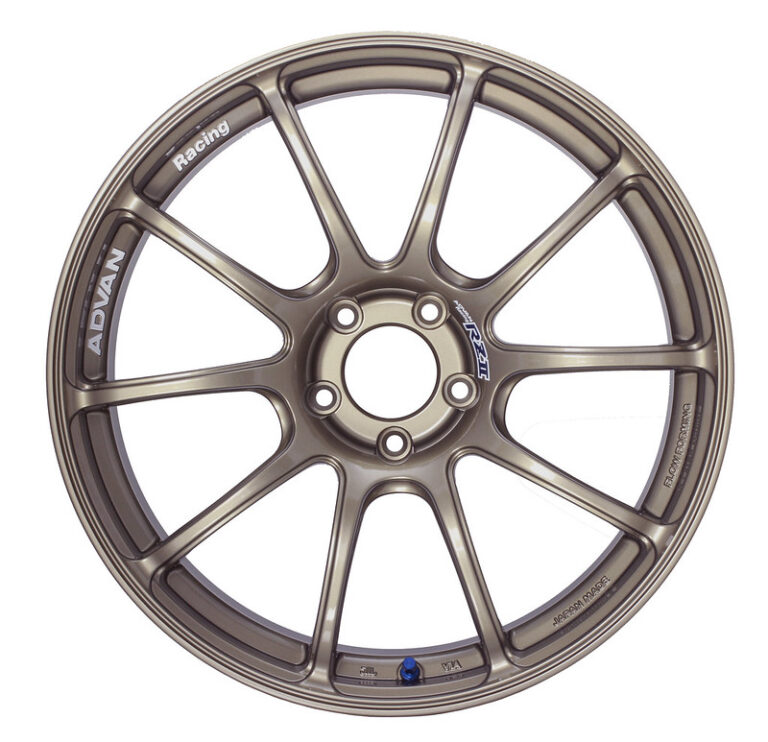 18×9.5 Advan RZII – Jackson Racing